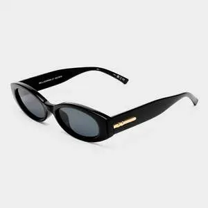 Le Specs Belladonna