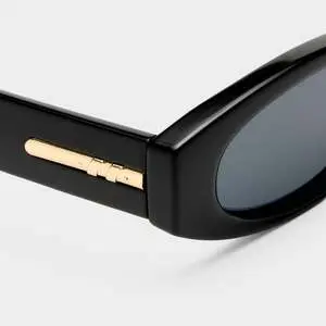 Le Specs Belladonna