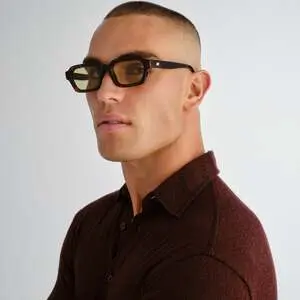 Le Specs Tension