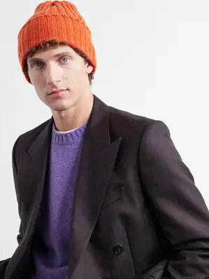 Thom Sweeney Ribbed Cashmere Beanie - Orange