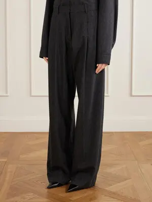 Khaite August Pleated Wool-blend Straight-leg Pants - Gray