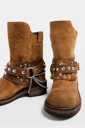 ANN DEMEULEMEESTER Boa Short Riding Boots With Spurs