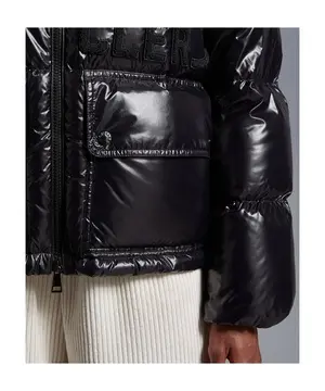 Moncler Abbaye Short Down Jacket - Black