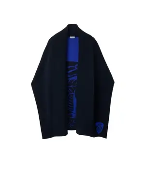 Burberry Equestrian Design Cape - Knight