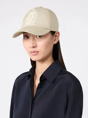 Max Mara Mxasalmone Logo Embroidered Baseball Cap