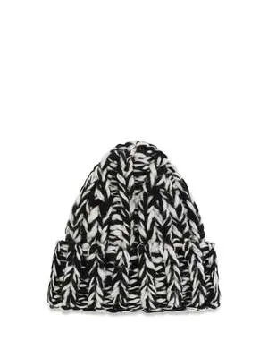 AMI Paris Xxl Wool Knit Beanie - Black