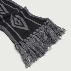 UMBRO Diamond Intarsia Knit Scarf