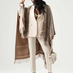 Max Mara Pirania Wool Cape - Cream