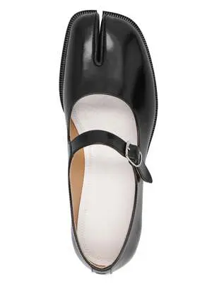 MAISON MARGIELA Tabi' Mary Jane Shoes - Black