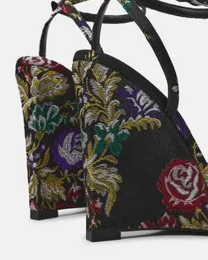 Steve Madden Bossa Brocade Pointed Toe Heels