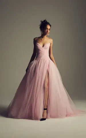 Monique Lhuillier Strapless Draped Tulle Ball Gown