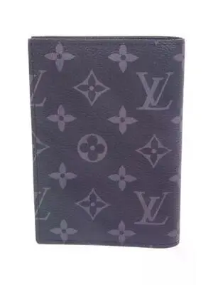 LOUIS VUITTON Monogram Eclipse Passport Cover - Black