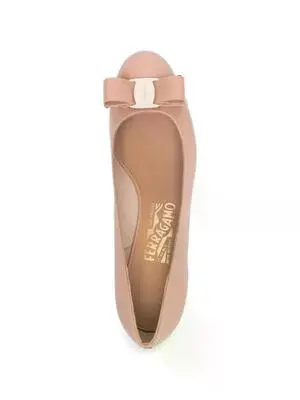 FERRAGAMO Vara Pumps - Neutrals