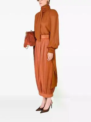 ROWEN ROSE Pleated Balloon Midi Skirt