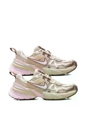 Nike V2k Run Panelled Sneakers