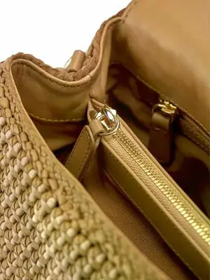 LOTTUSSE Noodbag Leather Crossbody Bag