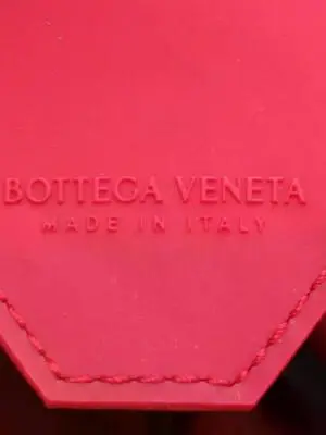 Bottega Veneta 2012-2026 Leather Clutch Bag