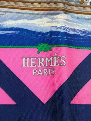Hermès 20th Century Rafales Silk Scarf 90 Scarves