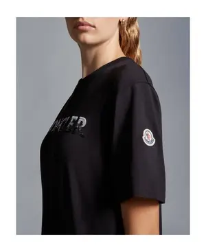 Moncler Logo Embellished Crewneck T-shirt