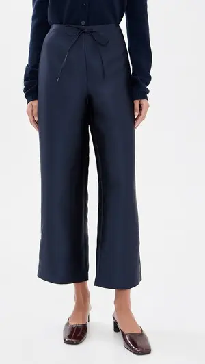 REFORMATION Olina Cropped Pants