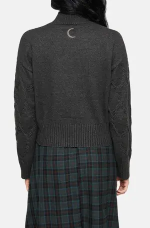 DISTURBIA Abellona Embroidered Cable Knit Sweater