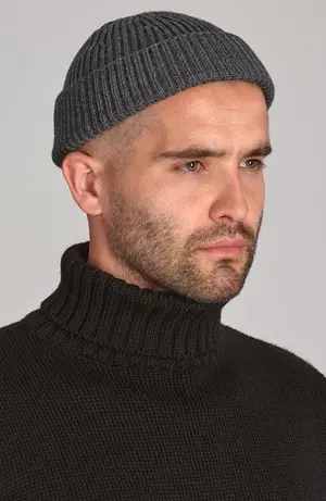 PAUL JAMES Craster Merino Fisherman Beanie Charcoal