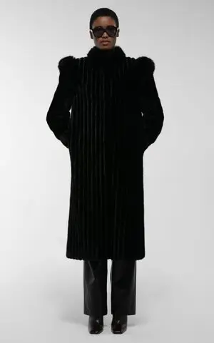 DUCIE Gemma Faux Fur Coat