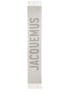 Jacquemus Sciarpa In Lana Con Frange E Logo - Grey