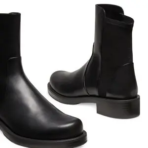 STUART WEITZMAN Round-toe Ankle Boots