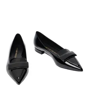 STUART WEITZMAN Sovinnie Flat