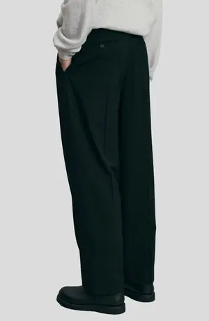 DUNST Pleated Semi Wide Slacks