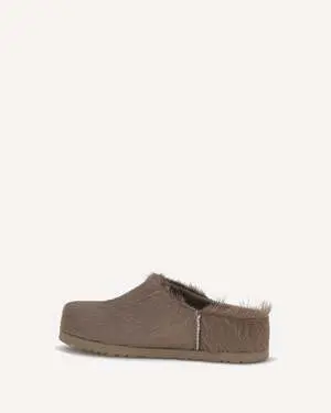 UGG Otzo Nubuck Clogs - Brown