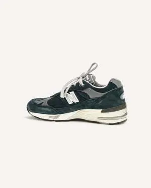 NEW BALANCE Tier 1 Sneakers