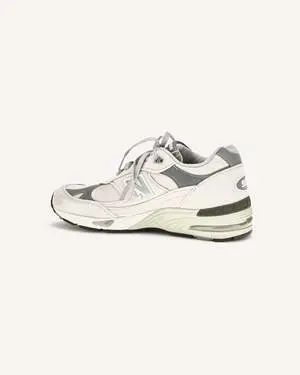 NEW BALANCE Tier 1 Sneakers