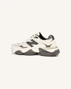 NEW BALANCE 9060 Sneakers - Cream