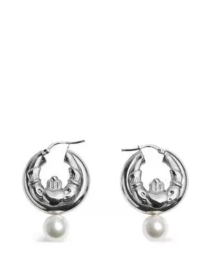 Simone Rocha Claddagh Pearl Hoop Earrings - Silver