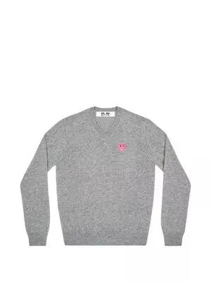 Play Comme Des Garcon Heart-patch V-neck Sweater - Grey