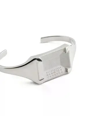 MAISON MARGIELA Numeric-artwork Cuff Bracelet - Silver