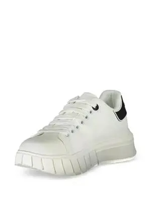 GAELLE PARIS Platform Lace-up Sneakers