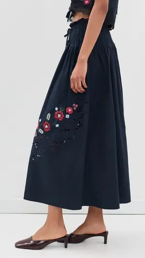 Moon River Embroidered Floral Elasticated Midi Skirt