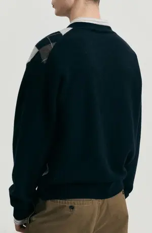 DUNST Gender Inclusive Argyle V-neck Cardigan