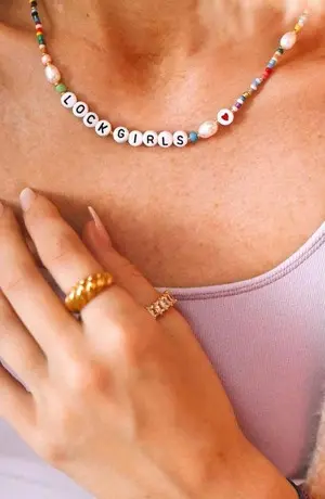 THE SIS KISS Rainbow And Cultured Pearl Beaded Necklace