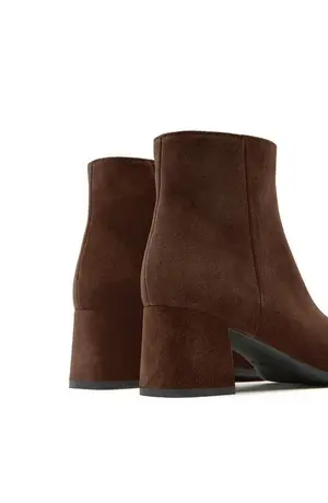 La Canadienne Jazz Waterproof Leather Bootie - Brunette Suede