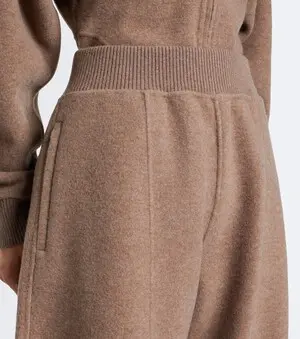 Max Mara Wool And Cashmere-blend Barrel-leg Pants