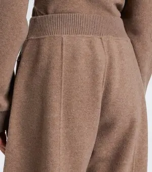 Max Mara Wool And Cashmere-blend Barrel-leg Pants