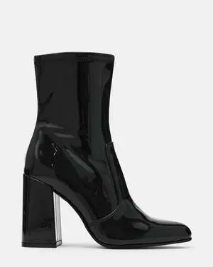 Steve Madden Aubrena Block Heel Booties