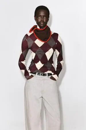 Cos Contrast-tipped Merino Wool Triangle Scarf