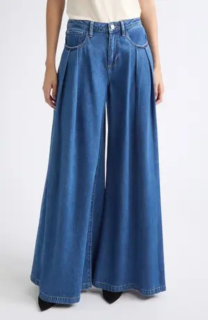 L'Agence Chayse High Waist Super Wide Leg Jeans - Towson