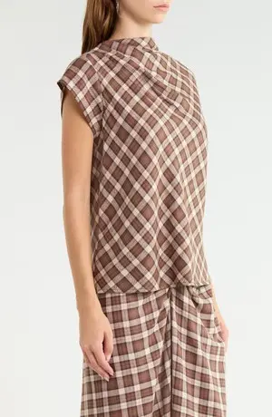 WAYF Laurel Ruched Top