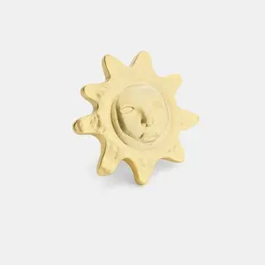 COACH Sun Brooch